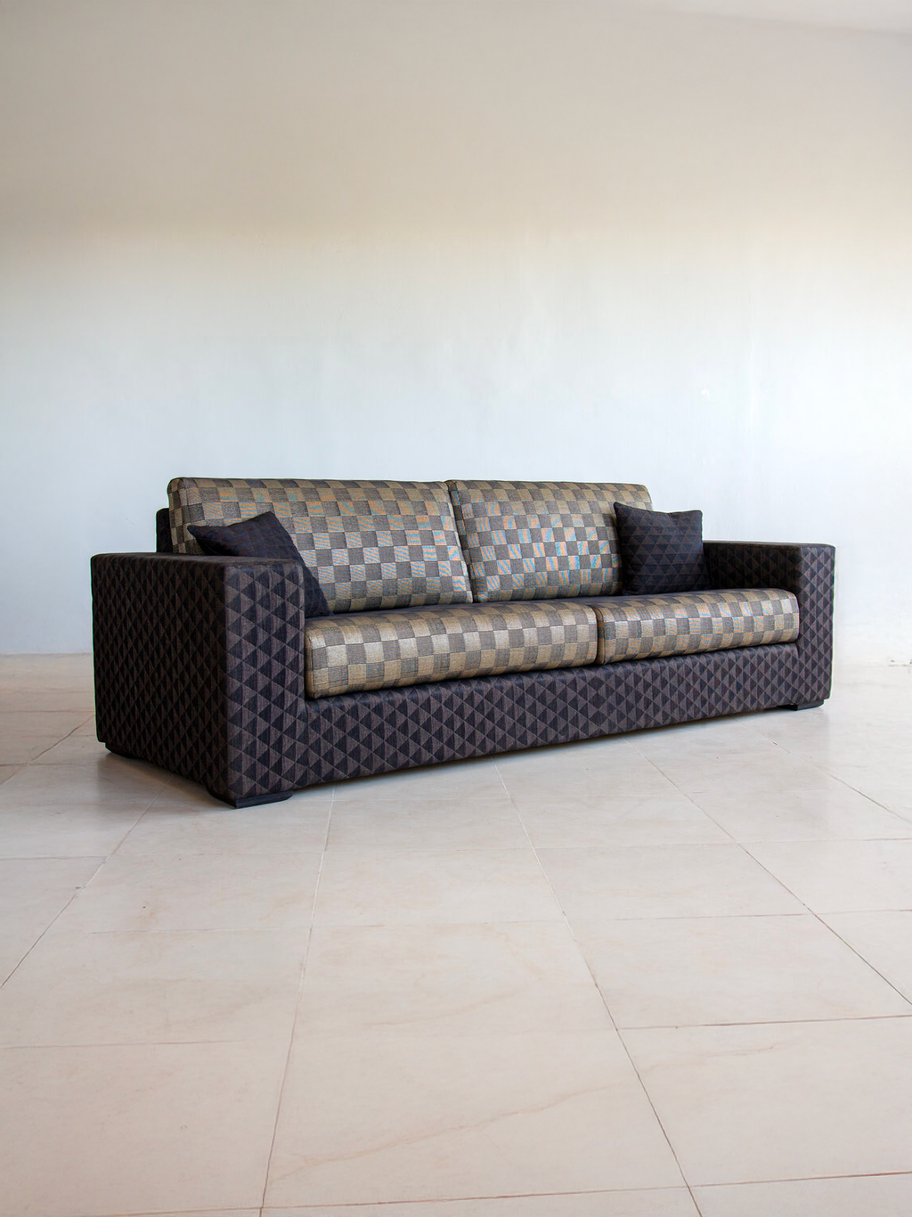 BASSARI SOFA 2 SEATING – DIOM